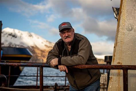 Behind The Scenes Photos Of The Deadliest Catch Captains Discovery