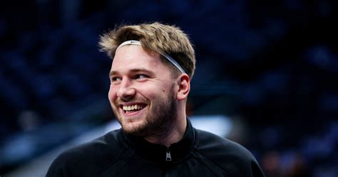 Luka Doncics Triple Double Sends Mavs To Rout Of Jazz Reuters