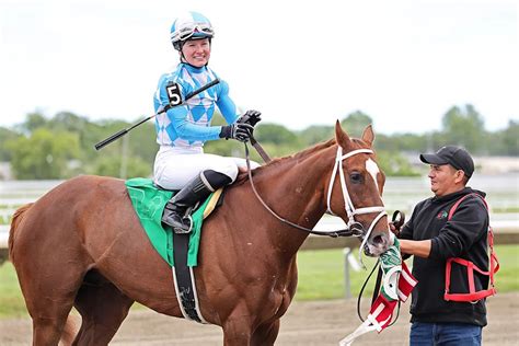 Jockey Madison Olver Chasing History At Monmouth Park Yahoo Sports