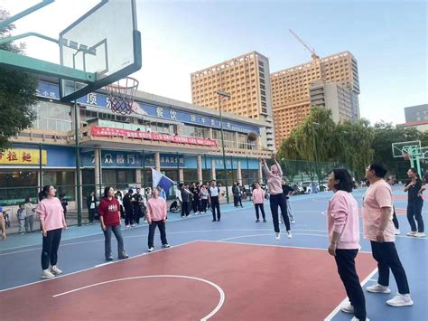 篮球赛场勇夺冠 勇毅前行谱新篇 ——西北师大附中教职工篮球队再创佳绩 学校新闻 西北师范大学附属中学