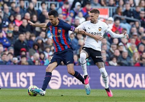 Soccer Raphinha Header Gives 10 Man Barcelona Narrow Win Over Valencia Theprint