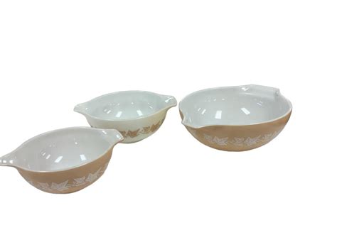 Lot 3 Pieces Of Pyrex Rare Sandalwood Dishes