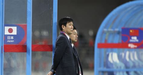 도대체 왜 안 뽑았나 日 선수 선발에 中 더 난리 일본 논란의 유럽파 Mf No 발탁 왈가왈부