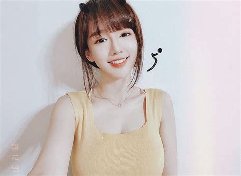 丘涵vs泱泱誰是木曜女神？兩派粉絲狂戰優缺點：藝術等級