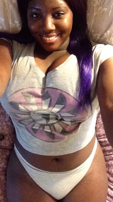 Thick Jamaican Chick Shesfreaky Thick Jamaican Chick Shesfreaky