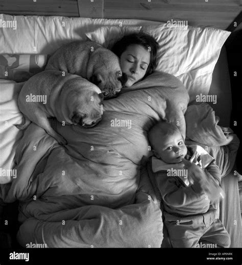Mother Son Bed Sleep Black And White Stock Photos Images Alamy