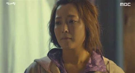 앵그리맘 첫방김희선 청순 미녀 이미지에서 억척 아줌마 이미지 파격 변신