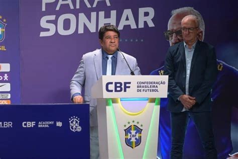 CBF tem alvo favorito para ser braço direito de Dorival na seleção
