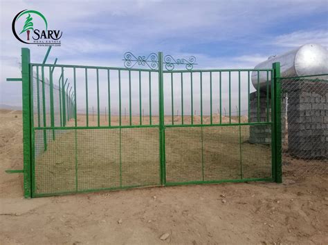 درب باغی گروه سرمایه گذاری و ساختمانی سرو