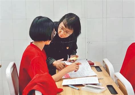 「云南出席党的二十大代表风采」张桂梅：为了大山深处的每一个孩子