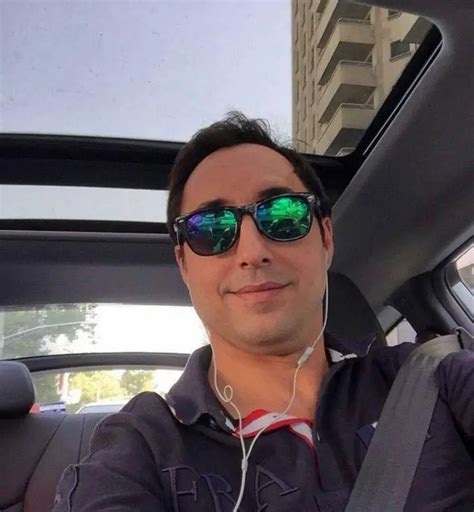 بیوگرافی امیرحسین رستمی بازیگر طنز معروف ایرانی عکس مجله زندگی بهتر