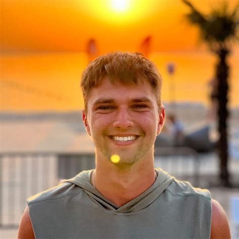 Edgaras Vegys Video Editor Freelance Linkedin