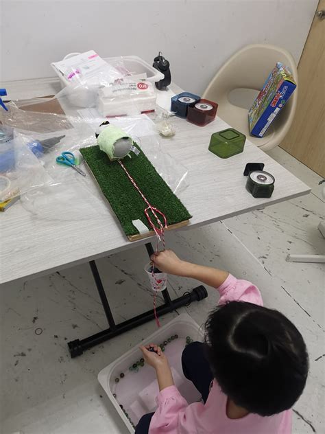 ตัวอย่างการเรียน Science Lab Level 1 การรับน้ำหนักของรูปทรงและแรงเฉื่อย