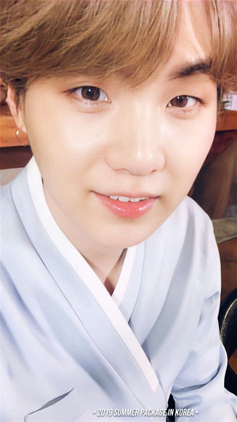 Пин от пользователя Sjafrida Sjafi Ie на доске Suga Yoongi Agust D
