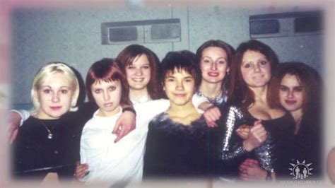 Випуск 2002 року. СЗОШ № 12 м.Хмельницький. - YouTube