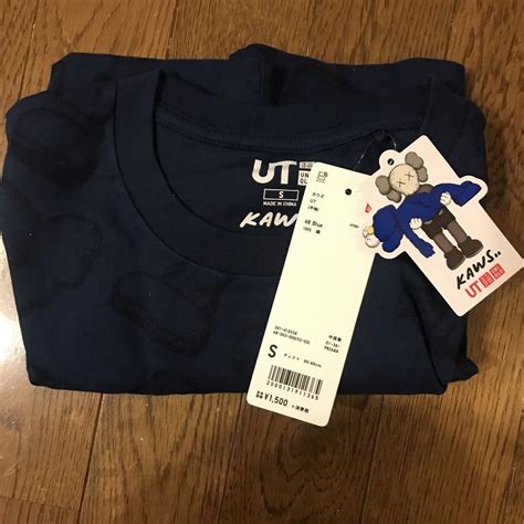 【新品未使用】レア 新品 Sサイズ Uniqlo Ut ユニクロ Kaws カウズ Tシャツ メルカリ