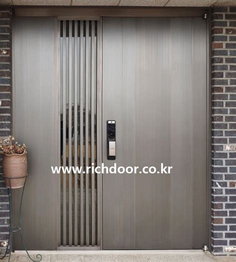 br 2100 d 전체 부자되는 문 리치도어