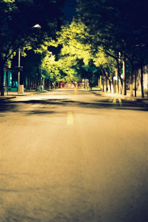 应该是在中学门口 南菜园她的住处外当天晚上我在附近的汉庭其实登记了房子不过当时真实强迫症的典范啊不想睡觉 Flickr