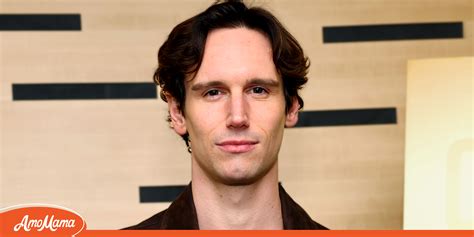 Transatlantic Star Cory Michael Smiths Dating Life And Sexuality