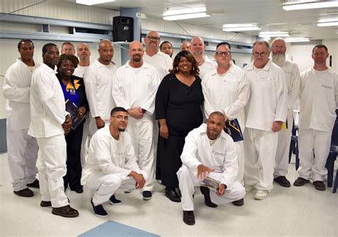 Program Restores Grants For Inmates Pursuing Degrees