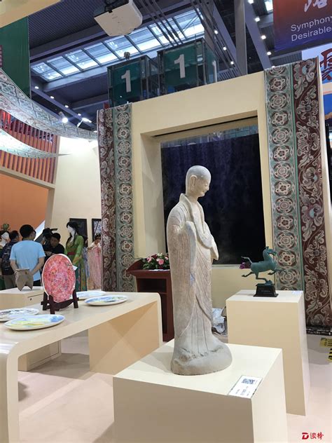 甘肃文创产品亮相文博会 借助敦煌文化的温度打造文化精品 读特新闻客户端