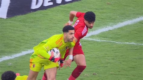 الأهلي يفشل في اختراق دفاع حرس الحدود بالشوط الأول بالدوري