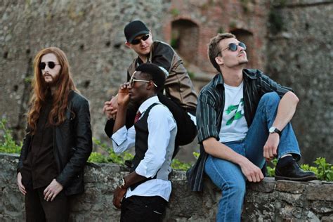 Music | Korzo
