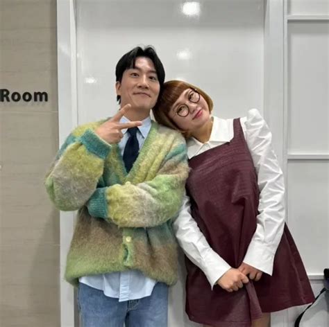 개그맨 신윤승 나이 프로필 개그콘서트 결혼 데프콘어때요 선배 1985년생 대한민국연예인
