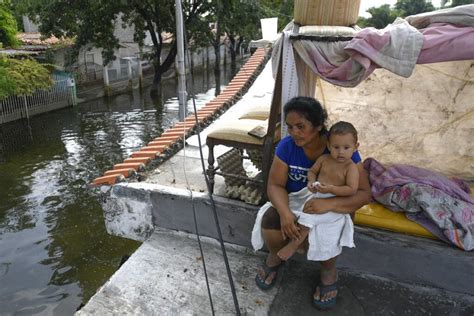 Incessant Rains In Venezuela Cause Massive Flooding See Pics