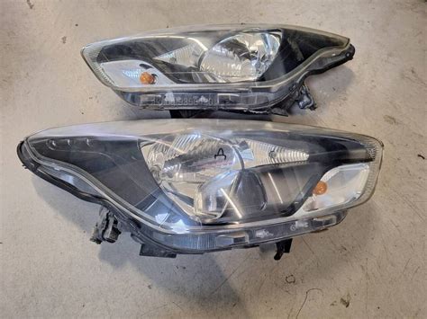 Фарове за форд К Фарове Стопове Мигачи Резервни части консумативи аксесоари Плов