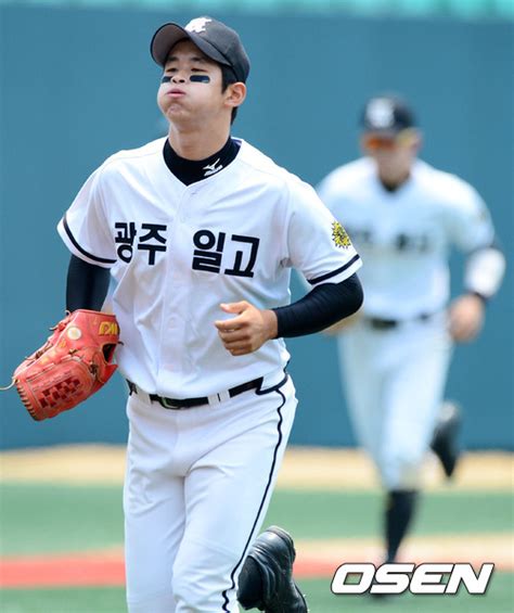 사진 광주일고 서소망 위기는 삼진으로
