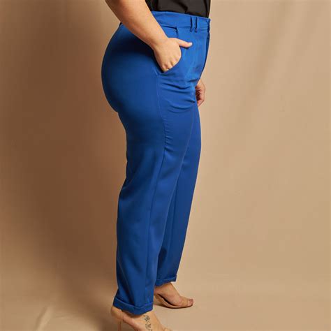 Calça Plus Size Alfaiataria Martina Azul