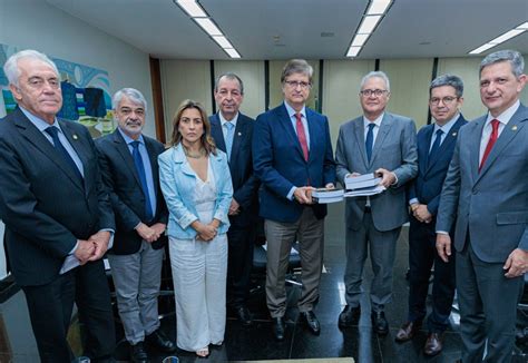 Senadores Vão A Gonet E Pedem Reabertura Dos Indiciamentos Da Cpi Da