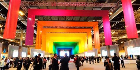 Fitur Gay LGBT Da Comienza Bajo El Lema Orgullos Del Mundo