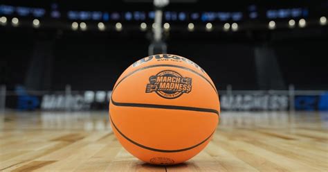 College Basketball Rankings Cbs Updates Top 25 And 1 After Season