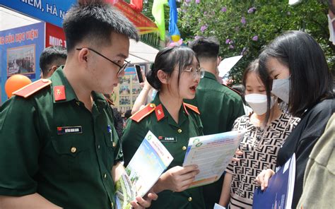 Chỉ Tiêu Tuyển Thí Sinh Nữ Của Các Trường Công An Quân đội Năm 2023 Eu Vietnam Business