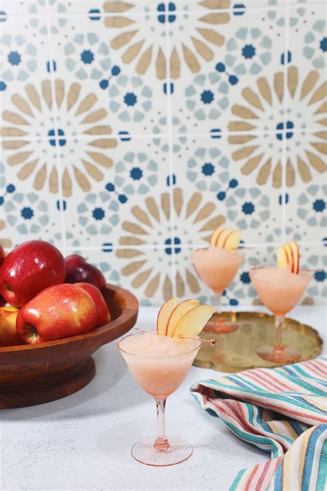 Cosmic Crisp® Frosé