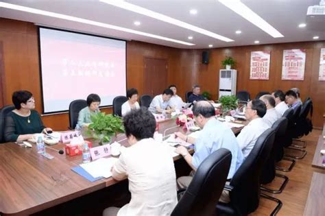 大调研丨市人大工作研究会第五组区县组至 潍坊新村街道开展调研