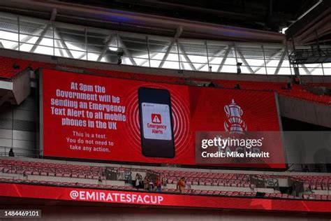 Texting Alerts Photos And Premium High Res Pictures Getty Images