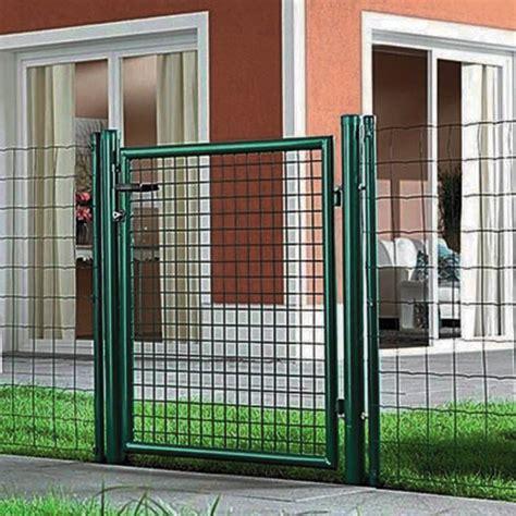 Single Garden Gate Welded Wire Mesh With Stable Post And Safety Lock
