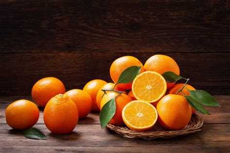 POMARAŃCZE DLACZEGO WARTO JE JEŚĆ NELFARMA