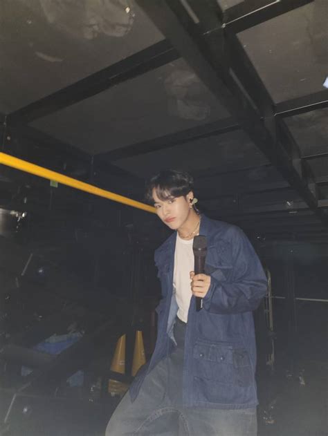Treasure Community Posts 🩵😁😁😁🩵 Yoon Jae Hyuk