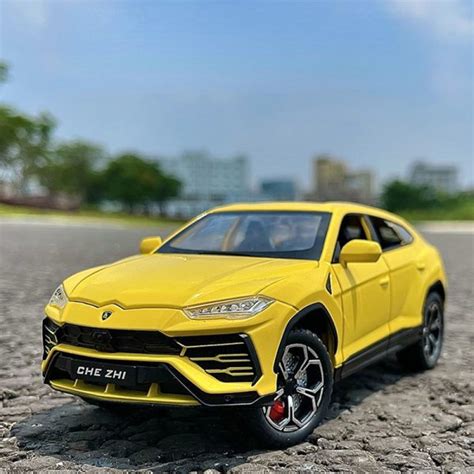 Mô Hình Tĩnh đồ Chơi Xe ô Tô Lamborghini Urus Tỷ Lệ 124 Bằng Thép Có