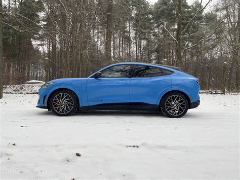 Ford Confirms Security Vulnerability In Sync 3 Cars Exposed When Engine Is Running Autoevolution