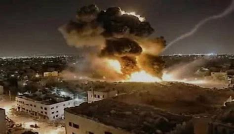 مصرع 8 قيادات حوثية بغارة أمـريكية بالحديدة اسماء محليات