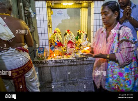 Dec 22 2012 Singapore Singapore People Process Around Hindu