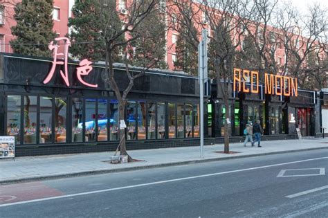 Former Sanlitun Bar Street Reopens With New Look The Beijinger
