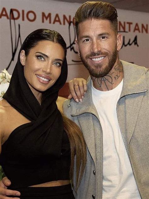 El detallazo con beso incluido de Sergio Ramos a Pilar Rubio por el Día