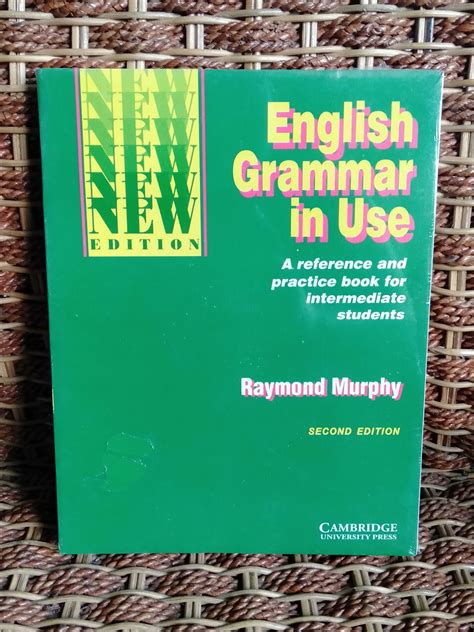 ENGLISH GRAMMAR IN USE SECOND EDITION PENULIS RAYMOND MURPHY | Lazada ...