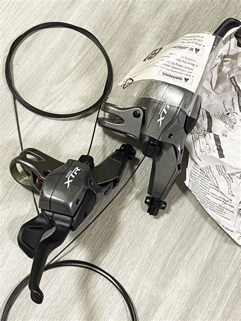 Yahooオークション Shimano Xtr St M961 デュアルコントロールレバ